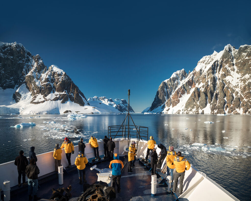 Antarctic Express: Crossing the Circle - Quark Expeditions